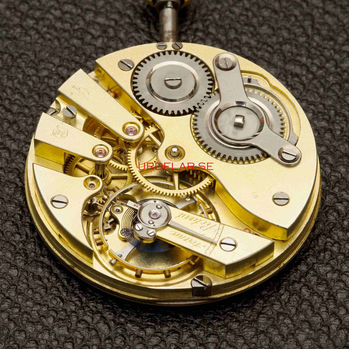 Mermod Freres 19''' Hunter movement with dial & hands – urdelar.se